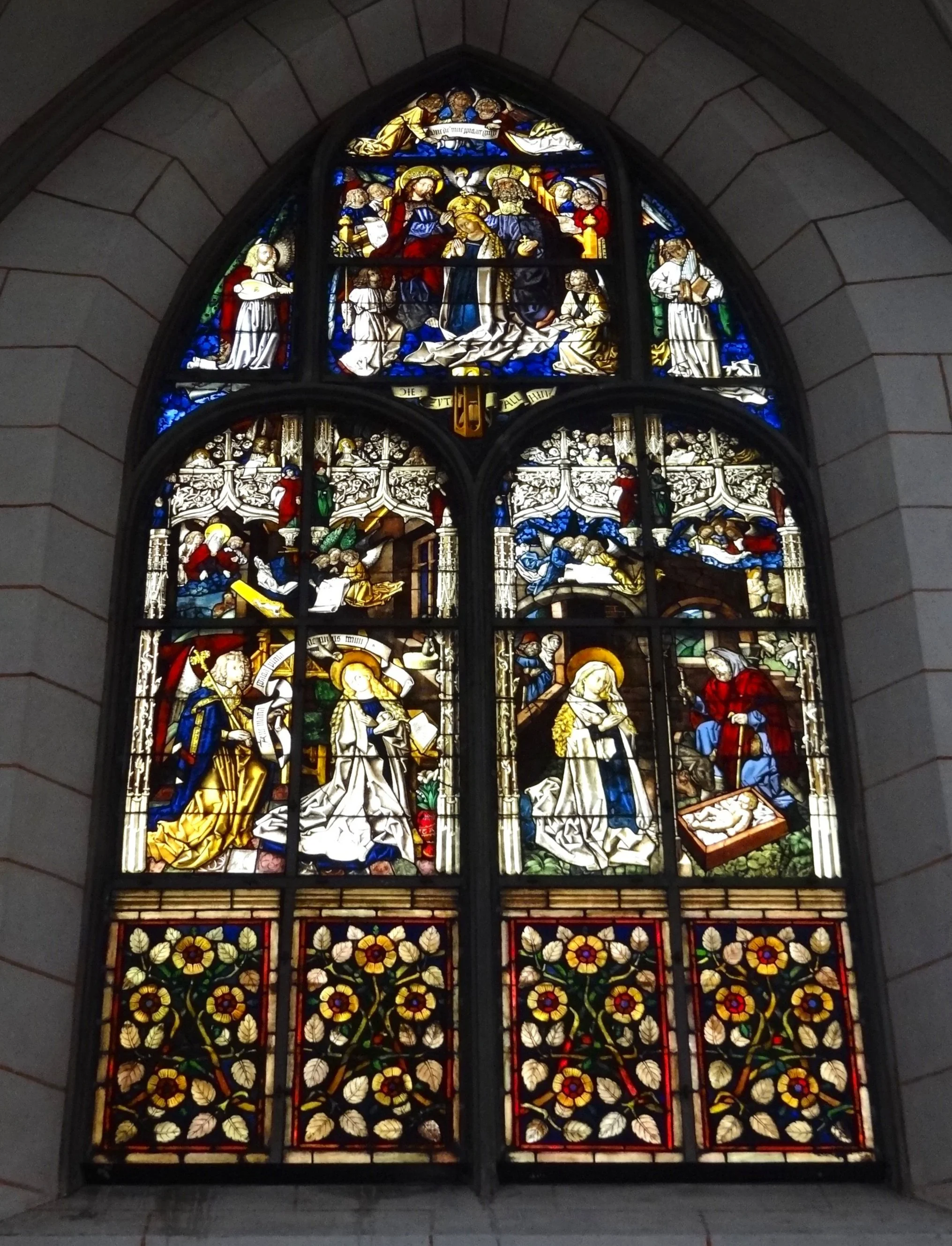 A Journey Through 17 of the most Magnificent Stained Glass Windows in ...