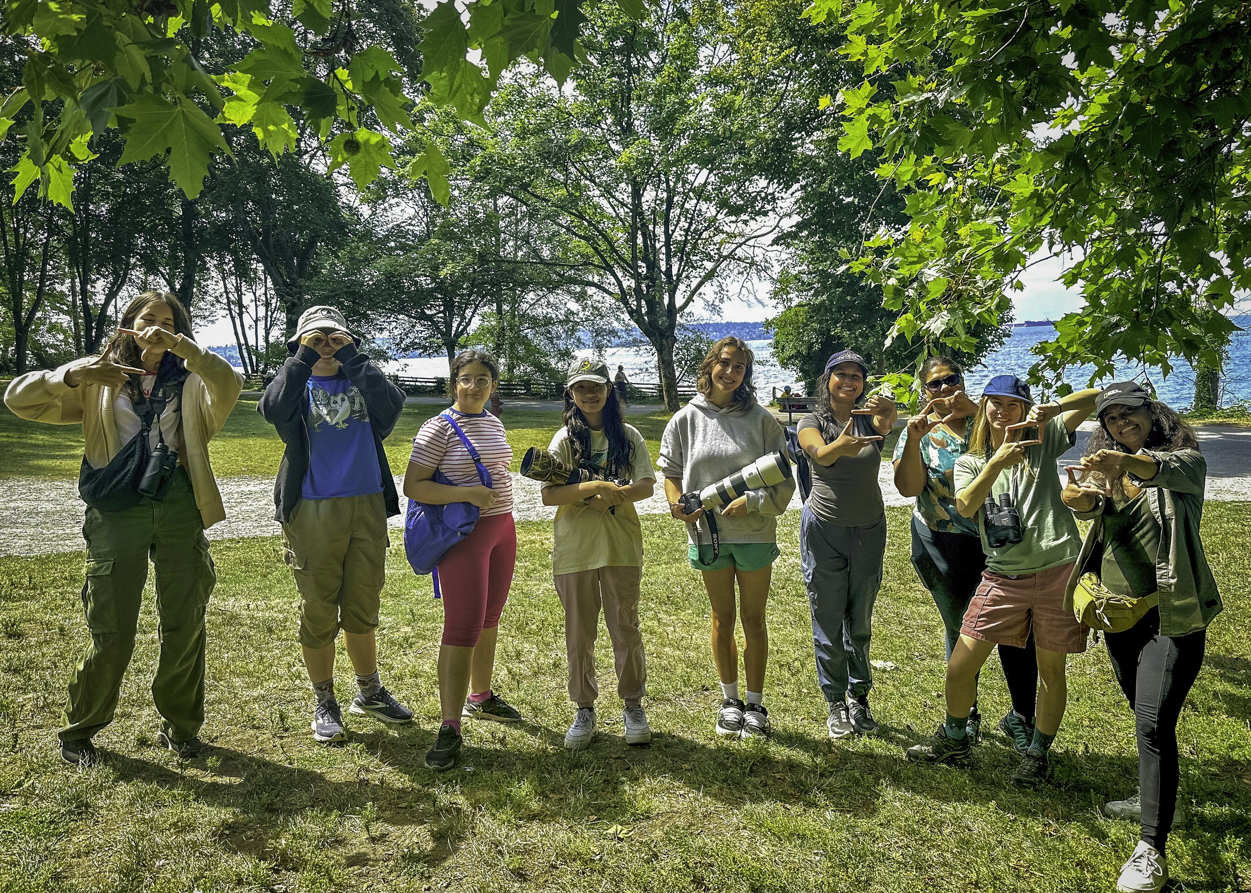 Female Young Birder “Girls Who Click” photo workshop with National ...