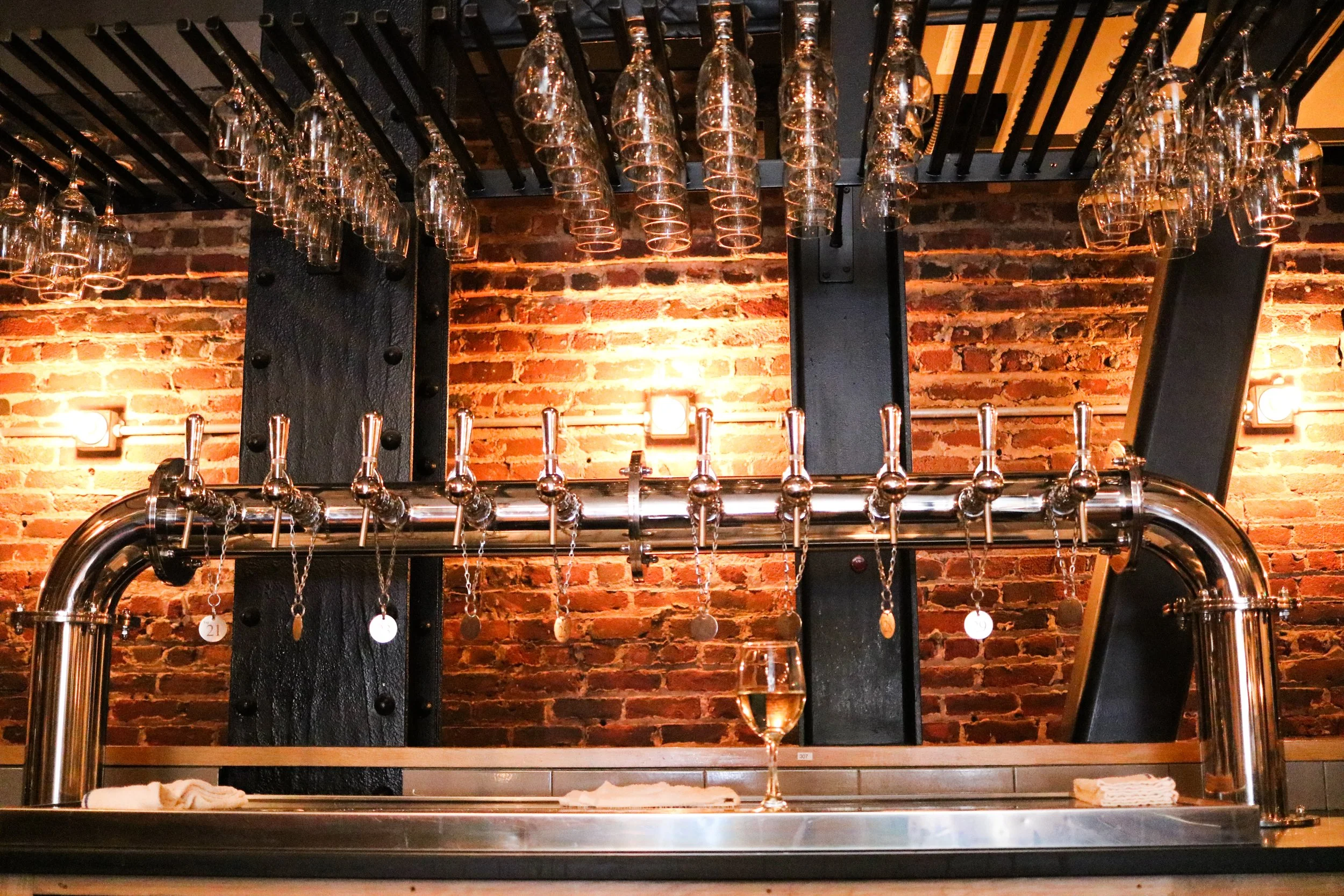 RECOMMENDED DRAFT SYSTEM | TECHNICIANS — Free Flow Wines