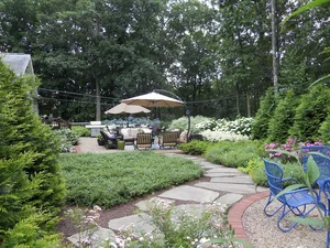 Suburban Backyard — Andrew Grossman Landscape Design