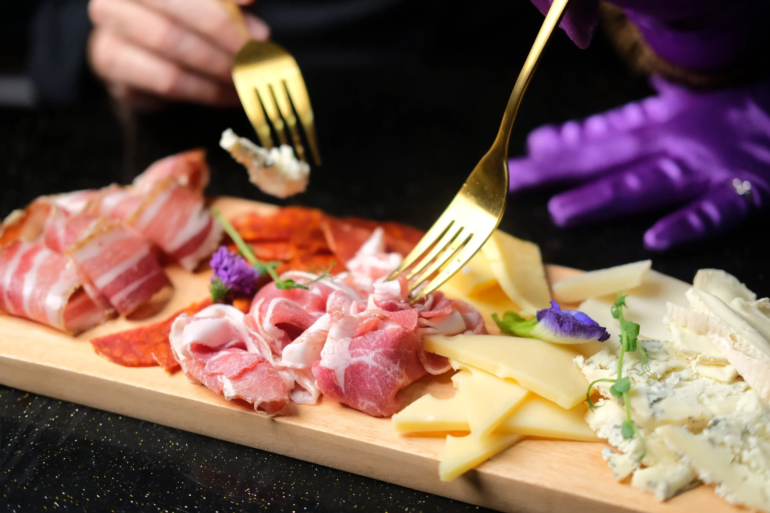 Lounge — Glitz Inclusive