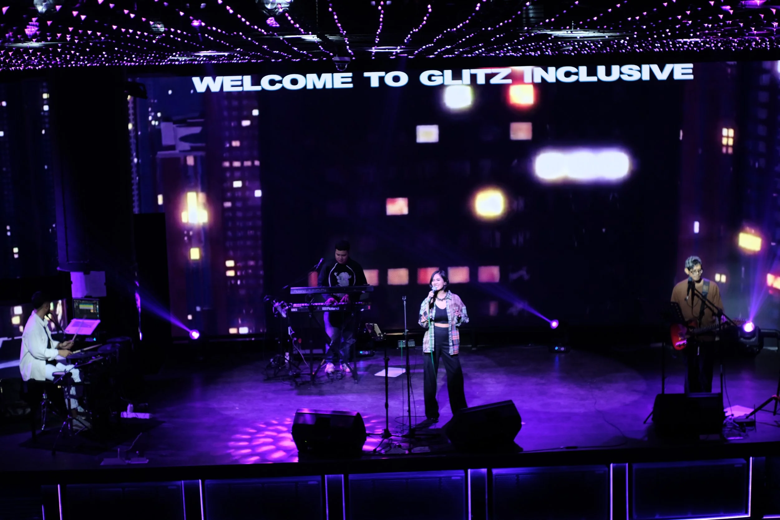 Lounge — Glitz Inclusive