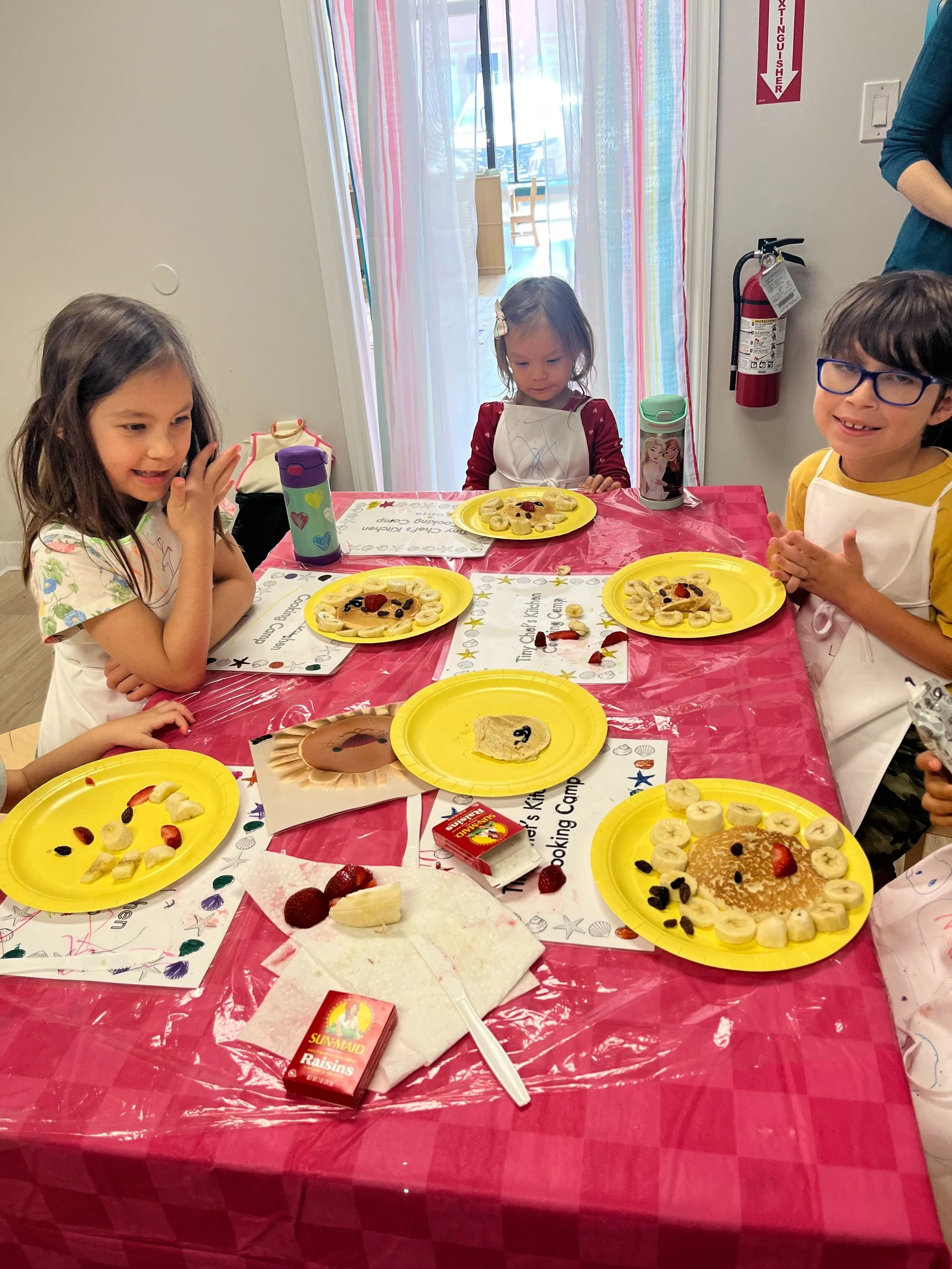 Little Explorers Lab