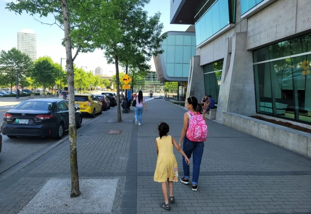 The secret to vibrant streets? Focus on what people can see — Happy Cities