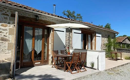 About 1 — Fonclaire Holidays