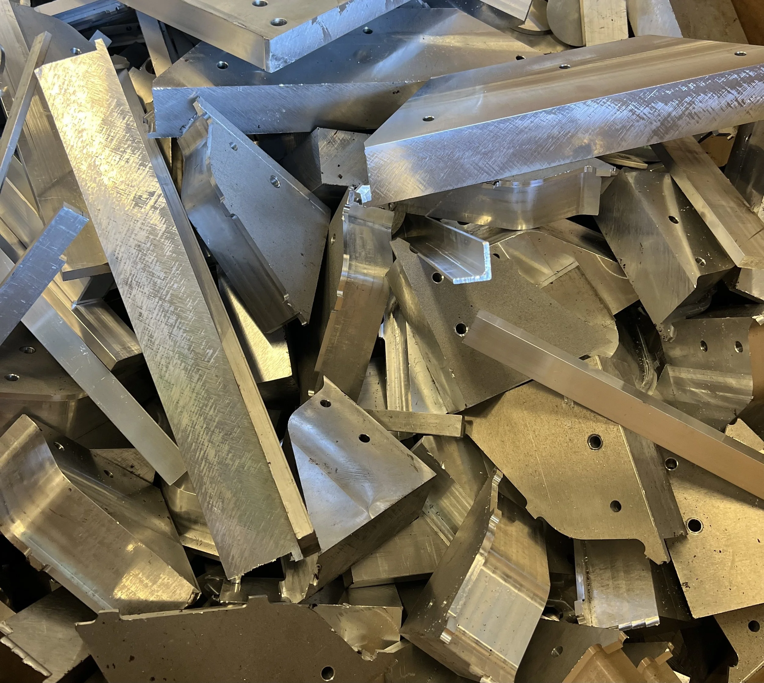 Universal Metals LLC