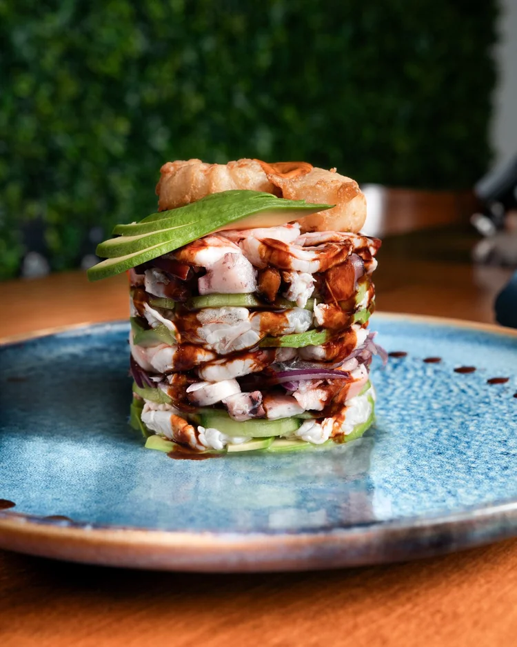 Lapa Lapa Seafood & Drinks
