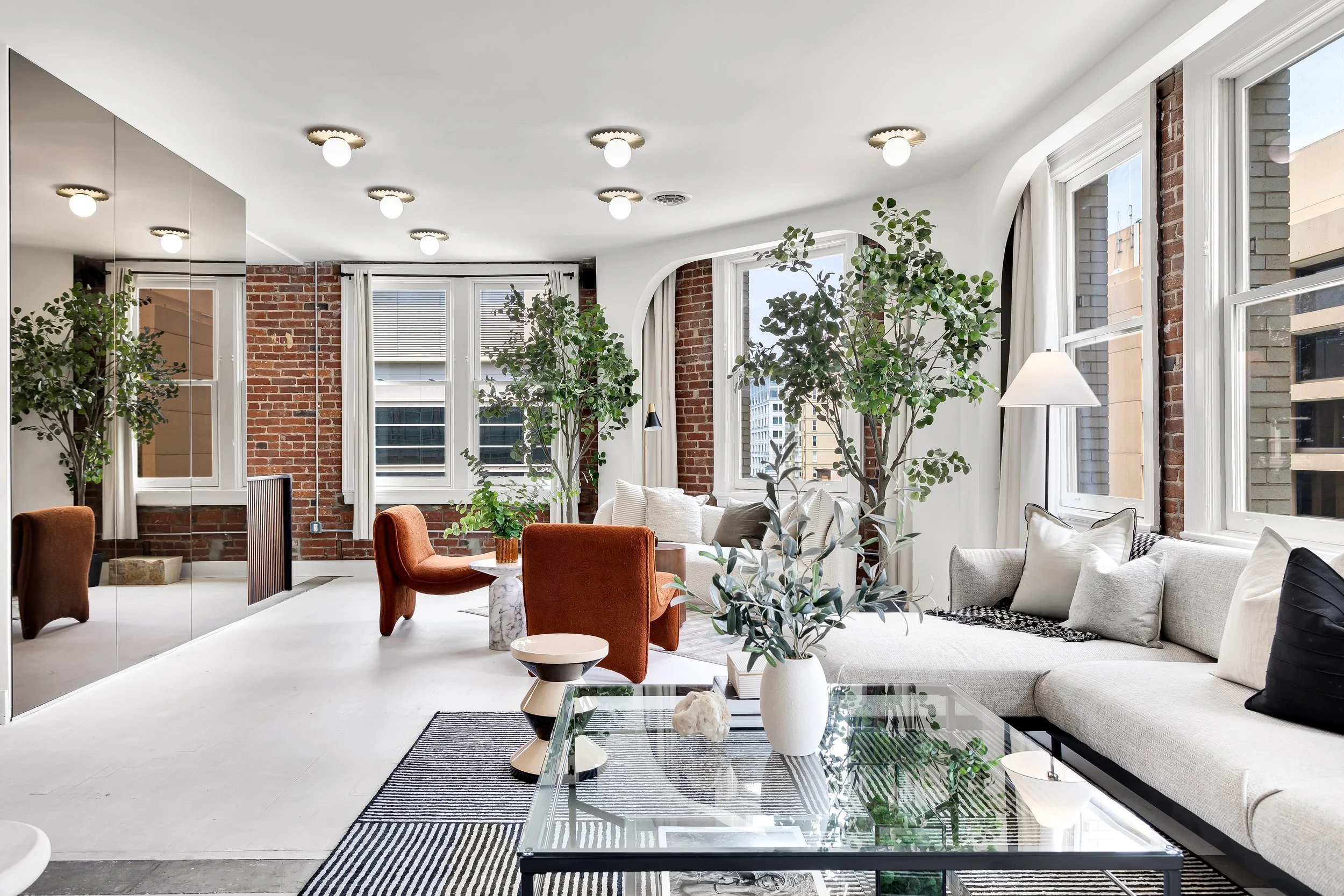 HQ DC House