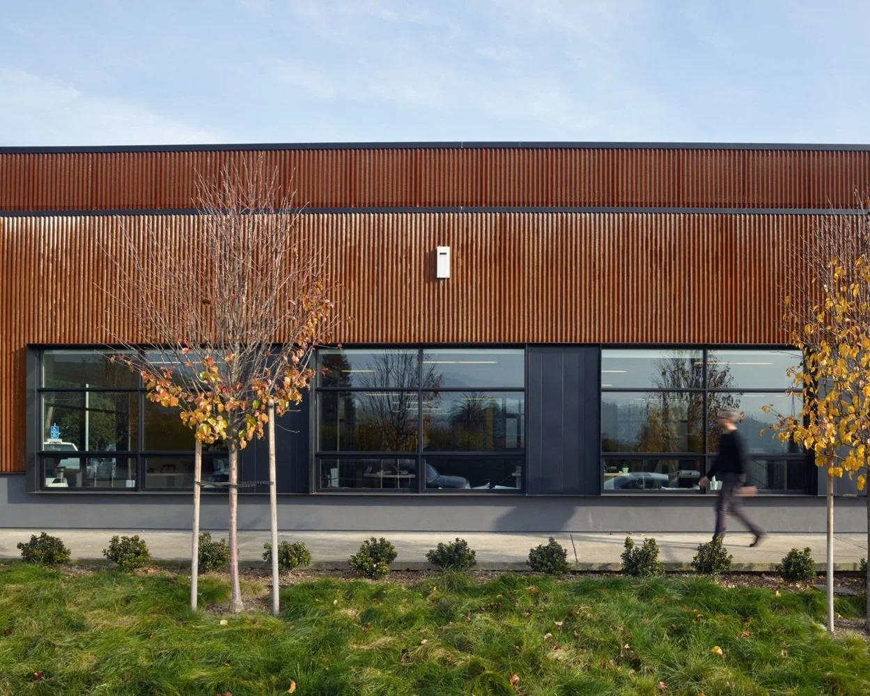 Contact — VAN ACKER