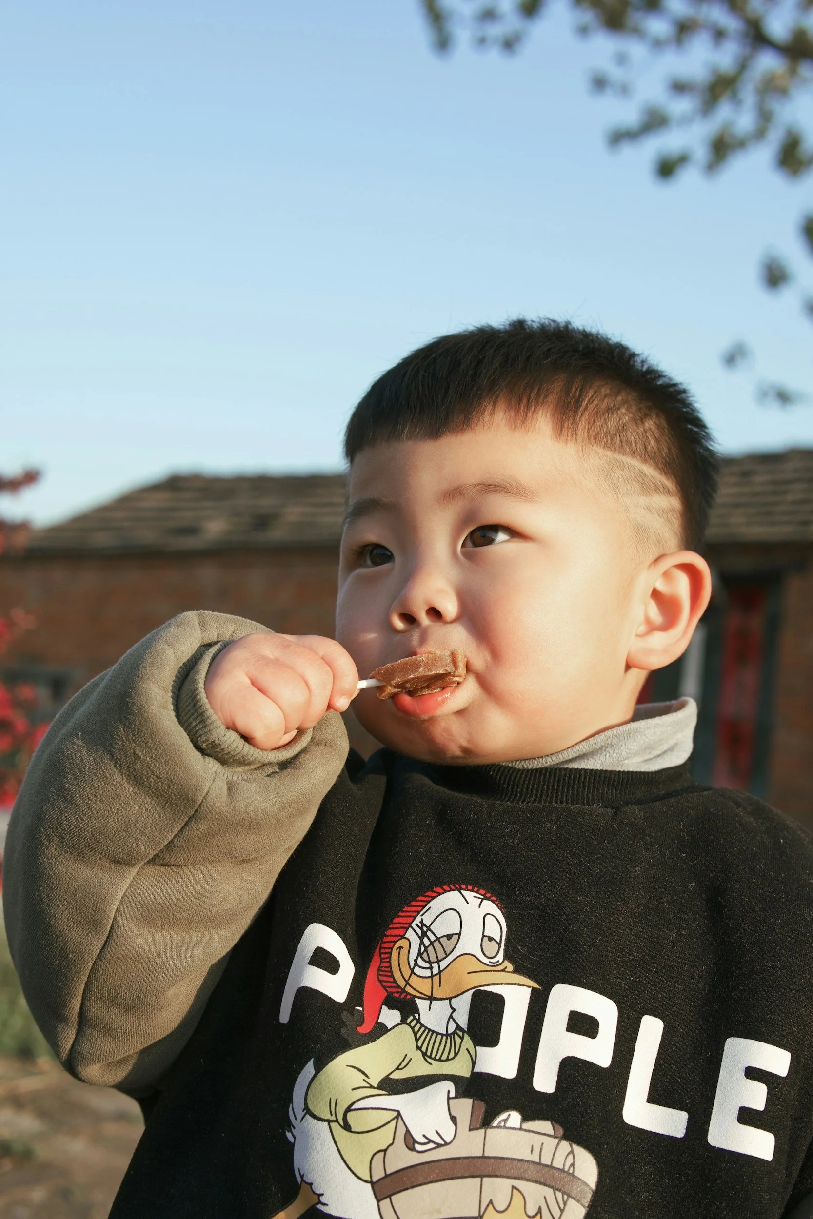 Chewing Curiosity: Why Kids Love Biting Things and What It Means for ...