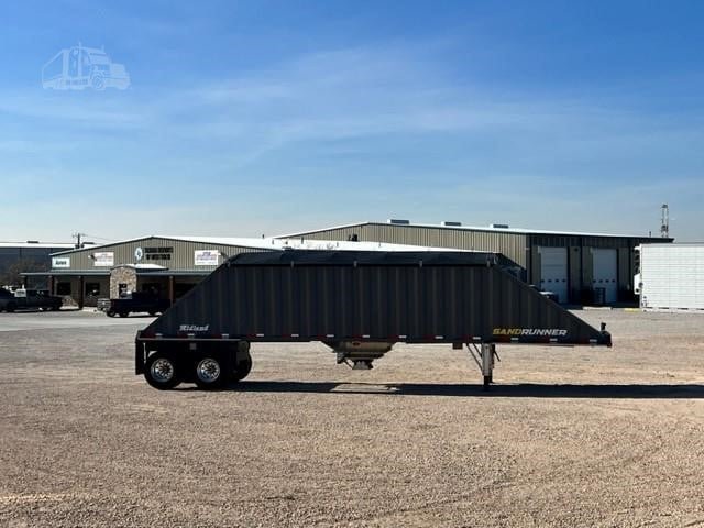2025 Sand Hopper - Midland Sand Runner — Area Trailer Sales & Rentals