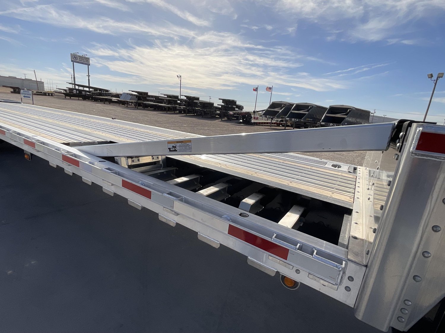 2025 Dorsey 3-Axle Drop Deck Trailer — Area Trailer Sales & Rentals