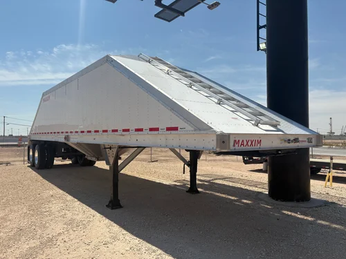 2026 Sand Hopper - Midland Sand Runner — Area Trailer Sales & Rentals