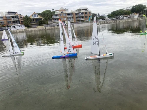 Australian DF Radio Sailing Association