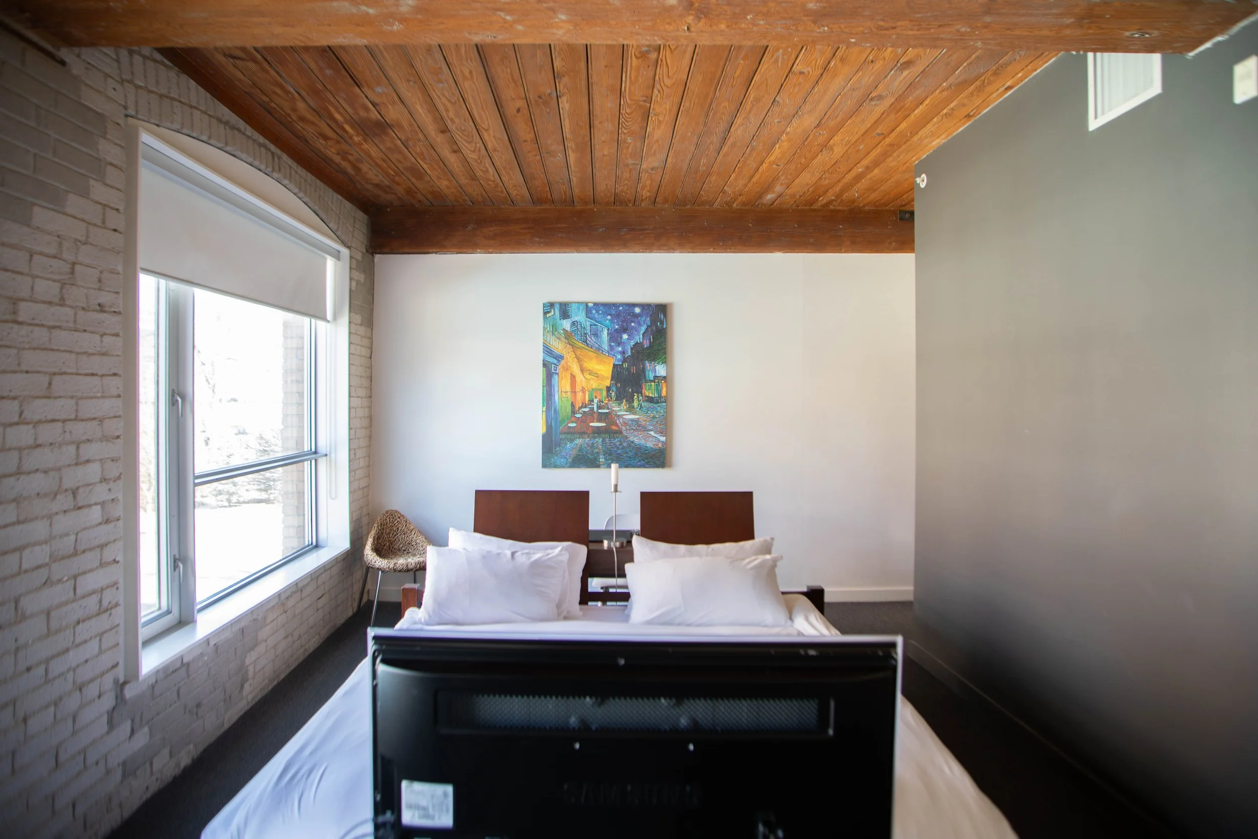 Rooms — Hotel Ocho