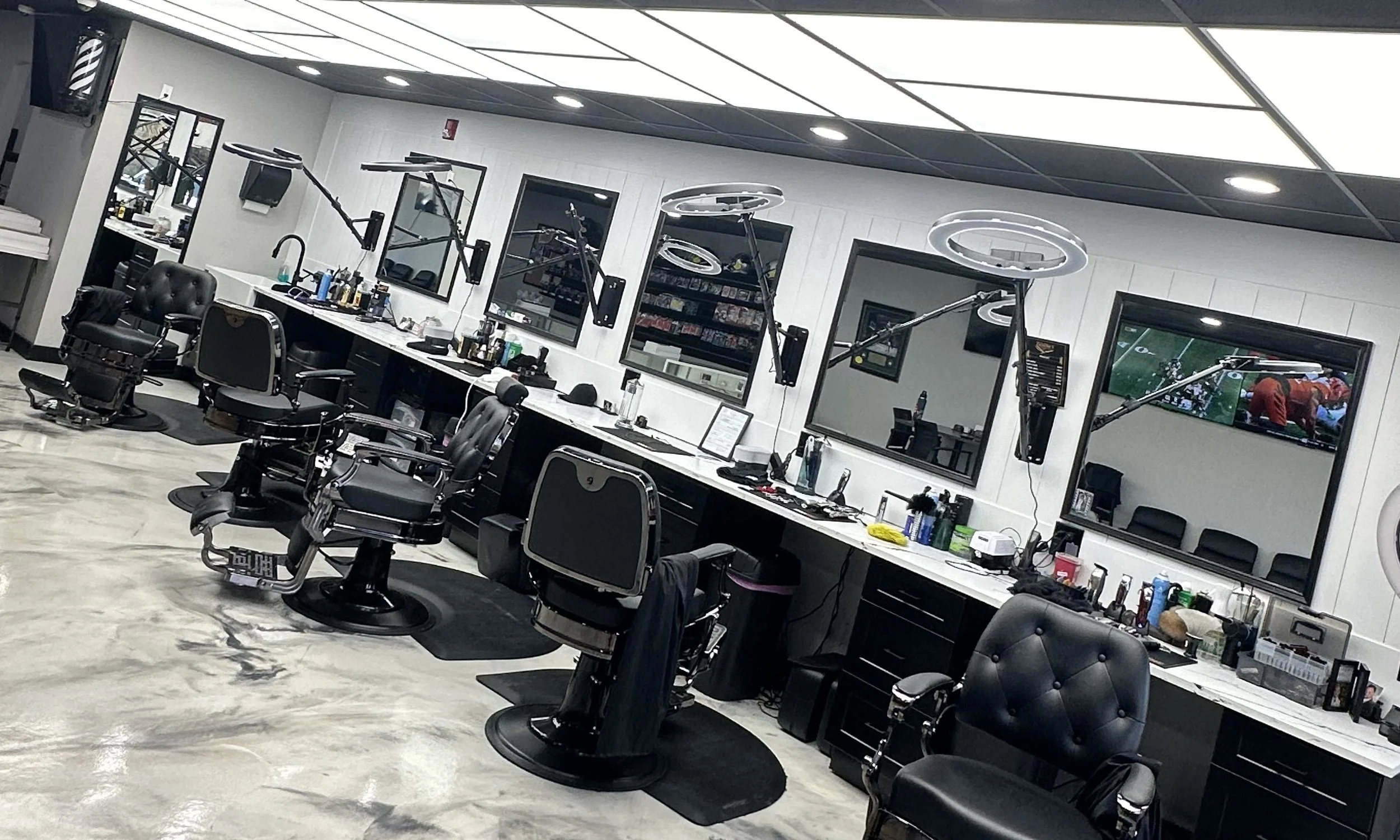 Duncan's Barbershop - Auburn, MA