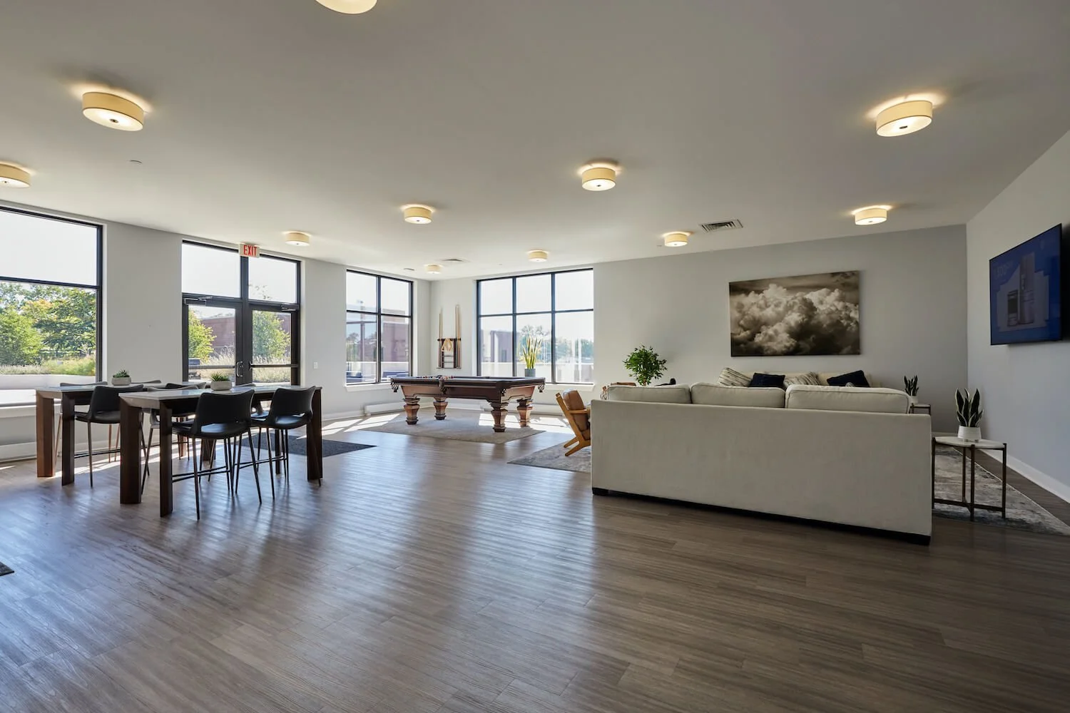 Apex 400 Apartments | The Missner Group