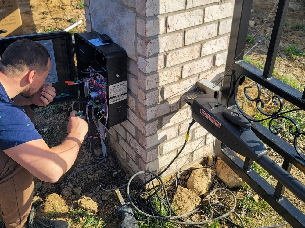 Expert Welding and Fabrication Services; Railing, Gates, Staircases ...