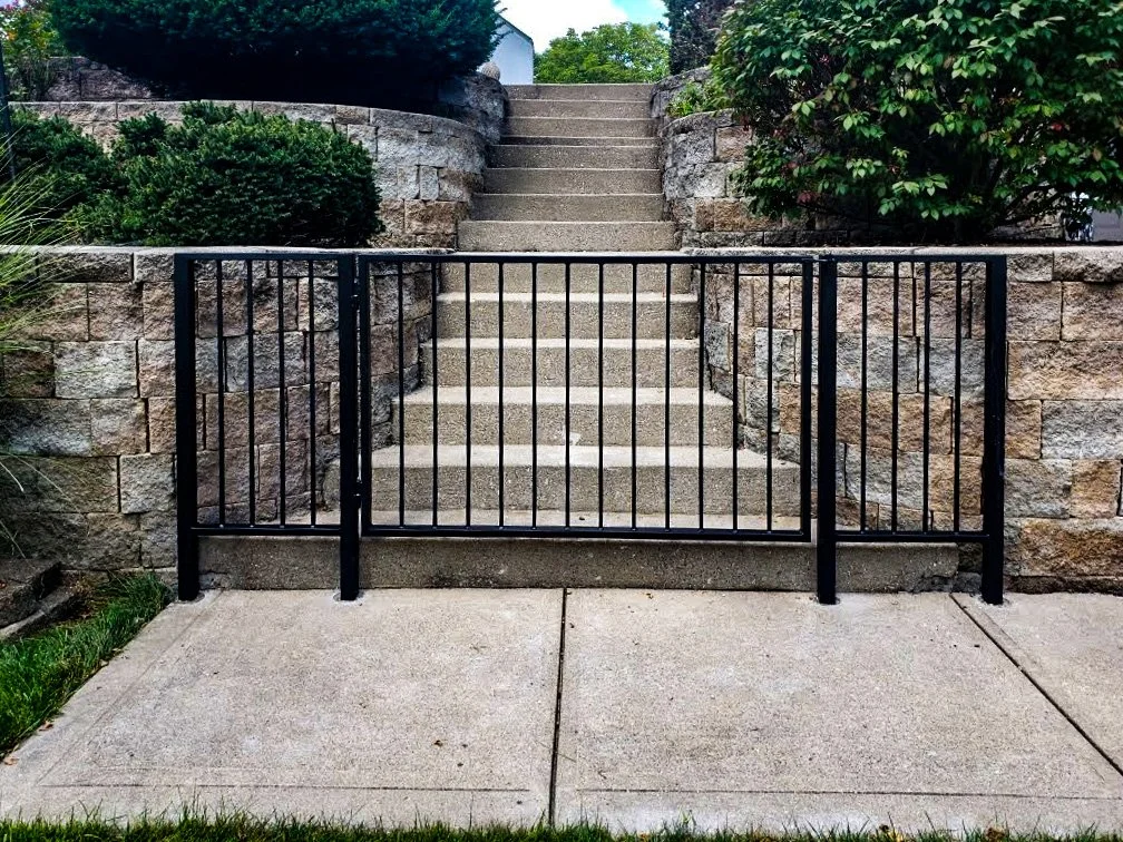 Expert Welding and Fabrication Services; Railing, Gates, Staircases ...