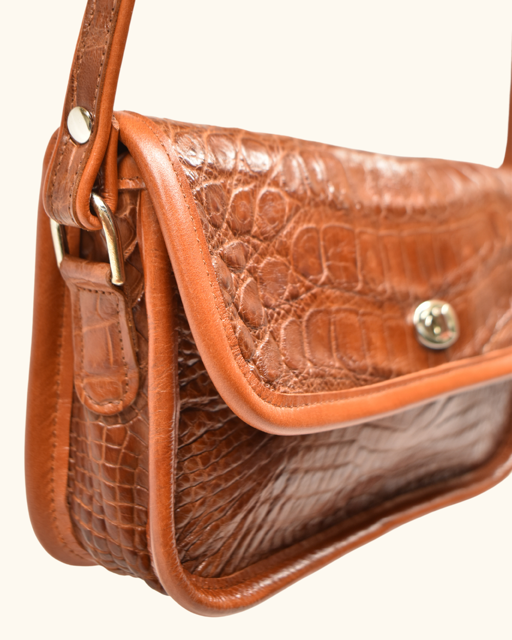 The Cosmopolitan — Tanner's Alley Leather Design Studio