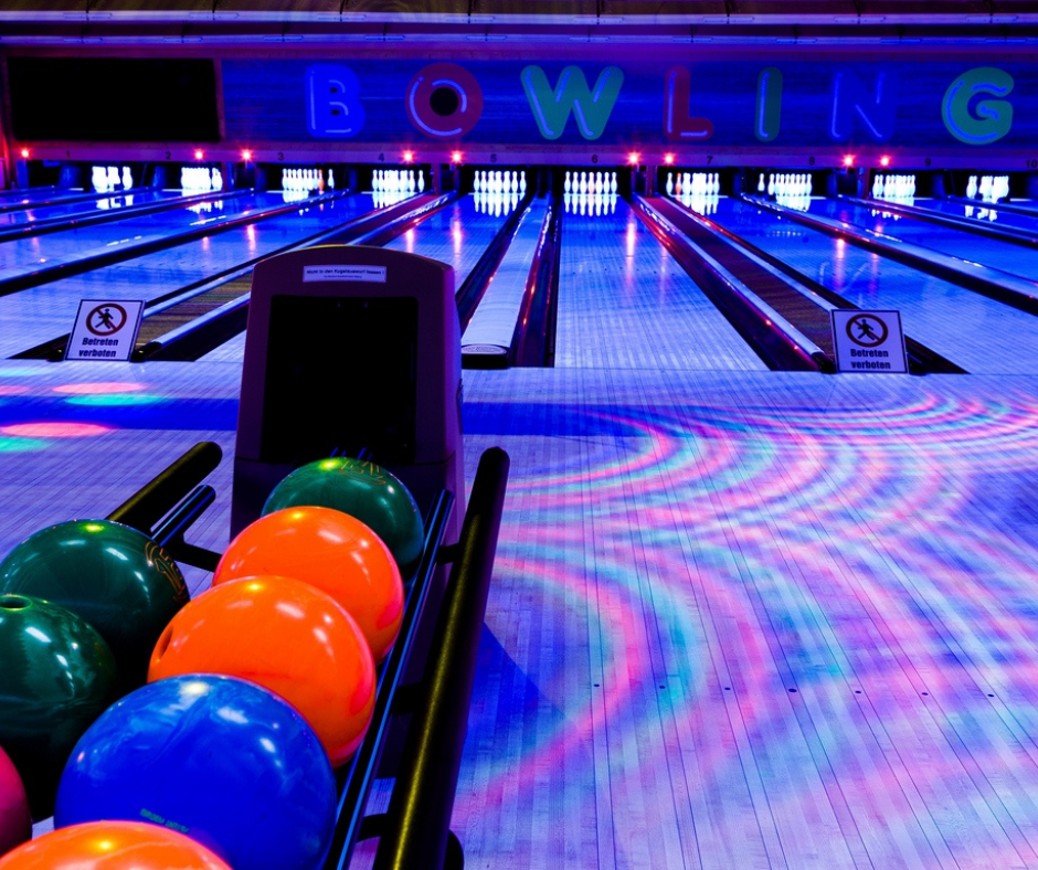 Top Bowling Alley in Madison, WI | VIP & Family Bowling — Thrill ...