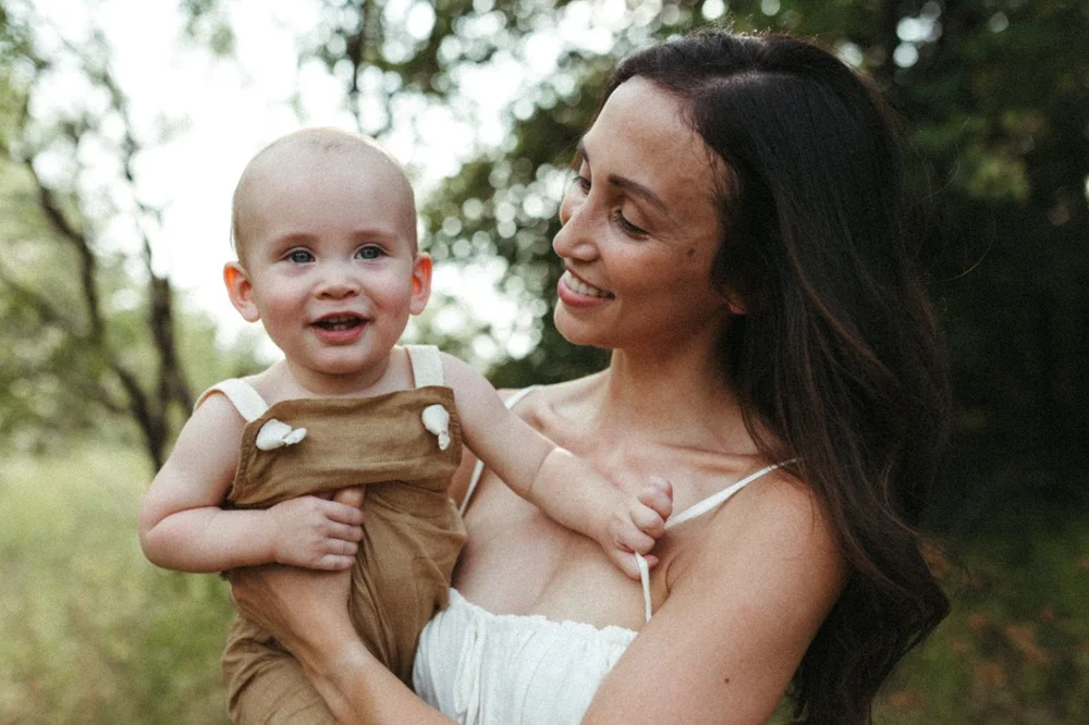 Intimate Moments at Murrell Park: A Guide to Heartfelt Flower Mound ...