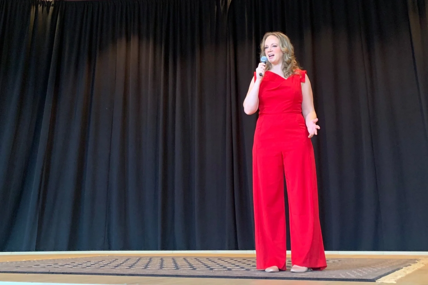 20 High-Energy Hype-Up Songs for Conferences — Nina Nesdoly