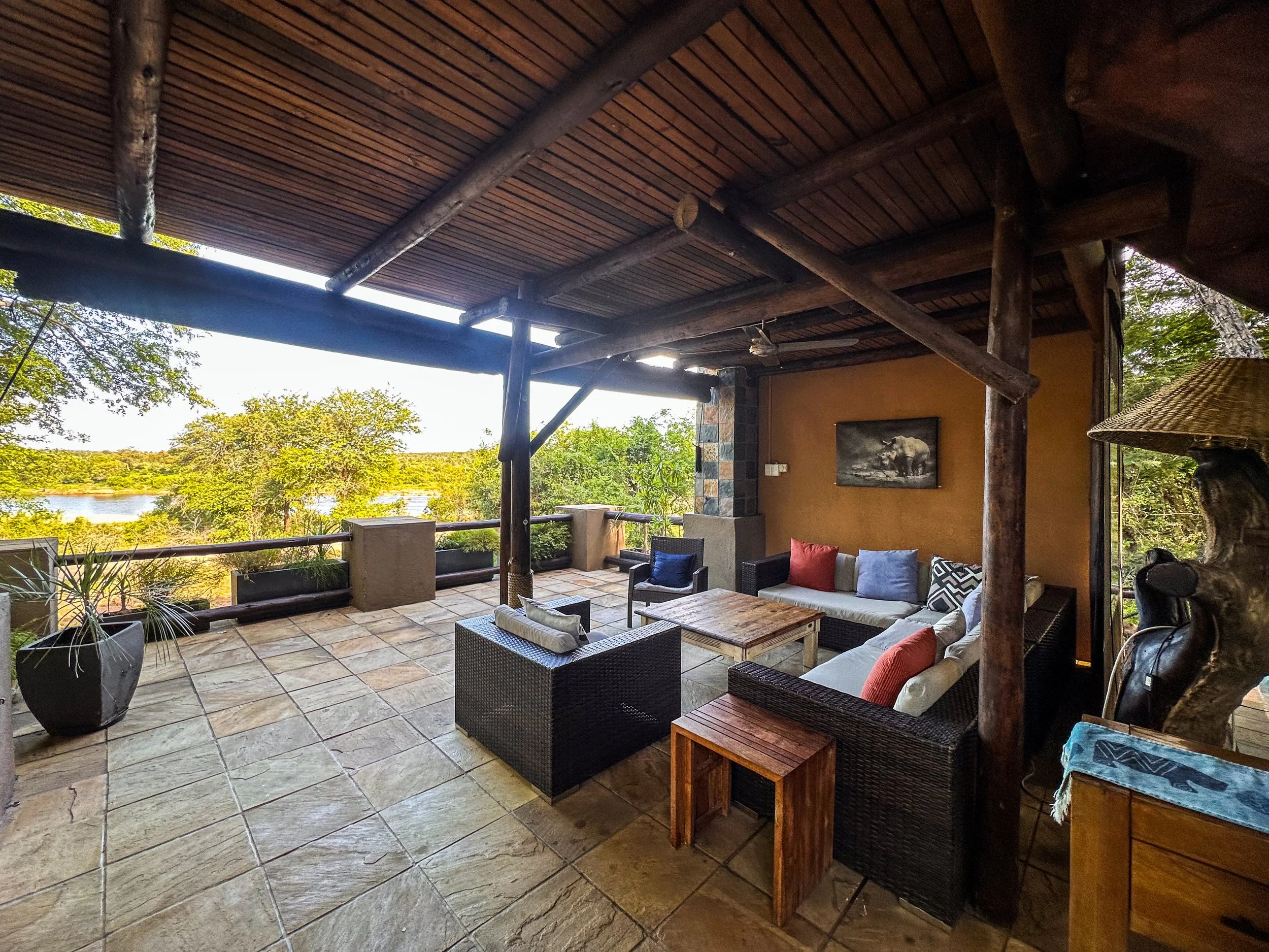 4 Bedroom Self Catering in Marloth Park — Kruger River Lodge