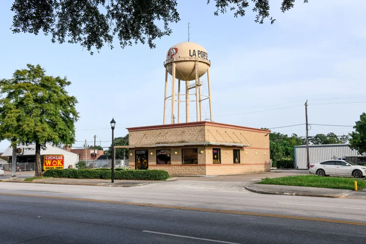 Main Street in La Porte, Texas — Visit La Porte TX