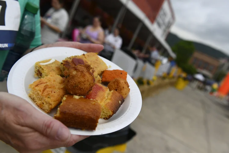 National Cornbread Festival Cook-Off — National Cornbread Festival