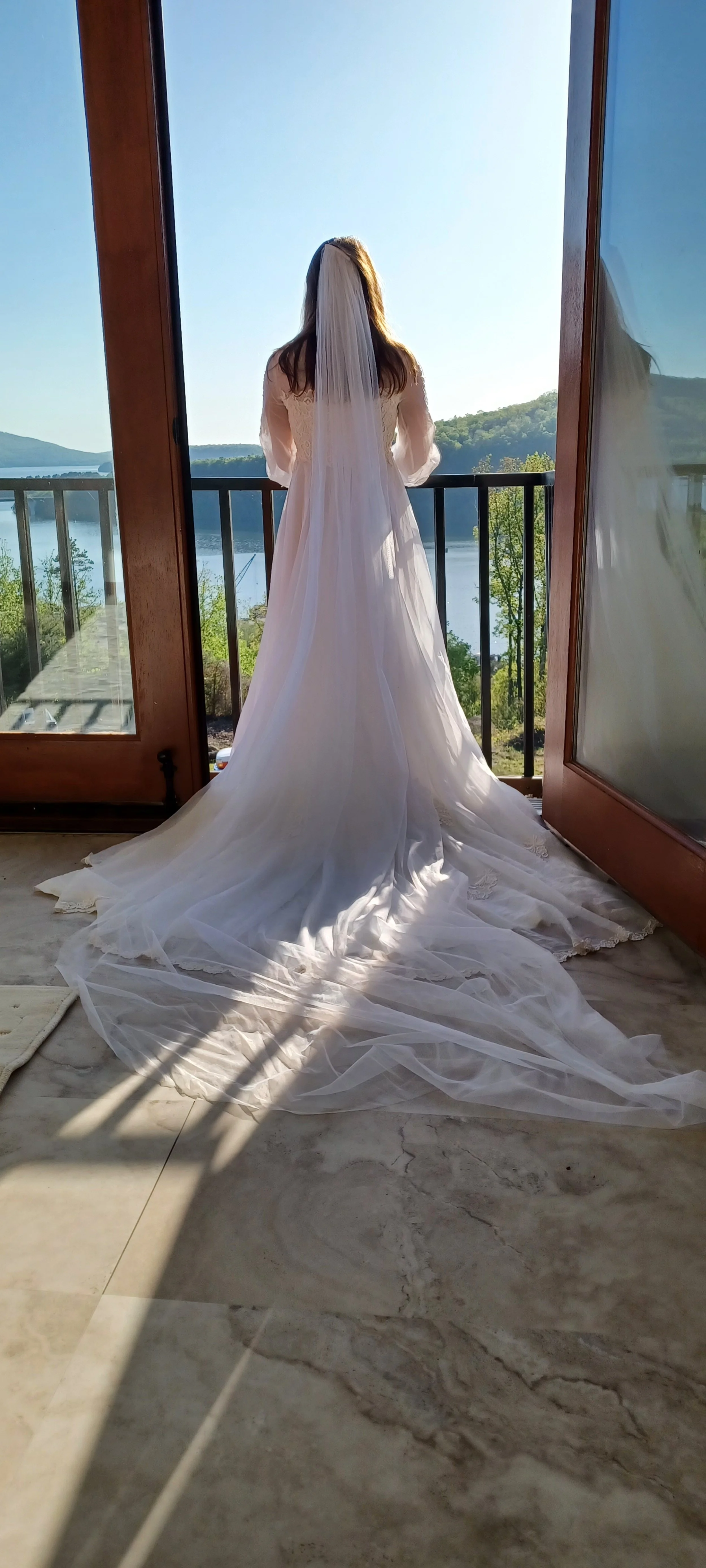 Lookout Winery's Tennessee Riverview Wedding Venue