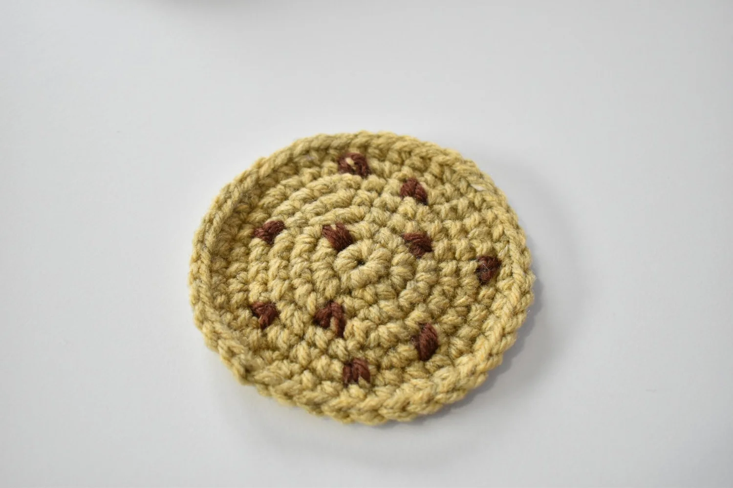 Chocolate Chip Cookie Crochet Pattern — Snugglebug Crochet