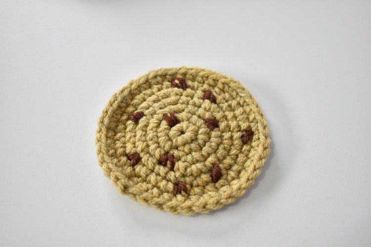 Chocolate Chip Cookie Crochet Pattern — Snugglebug Crochet