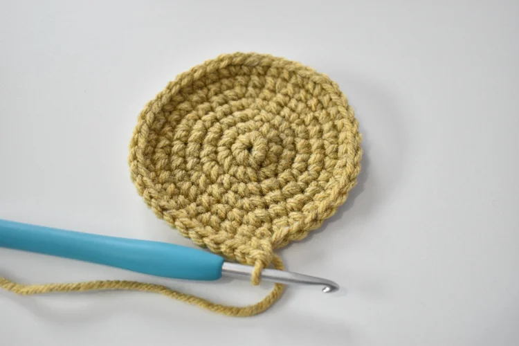 Chocolate Chip Cookie Crochet Pattern — Snugglebug Crochet