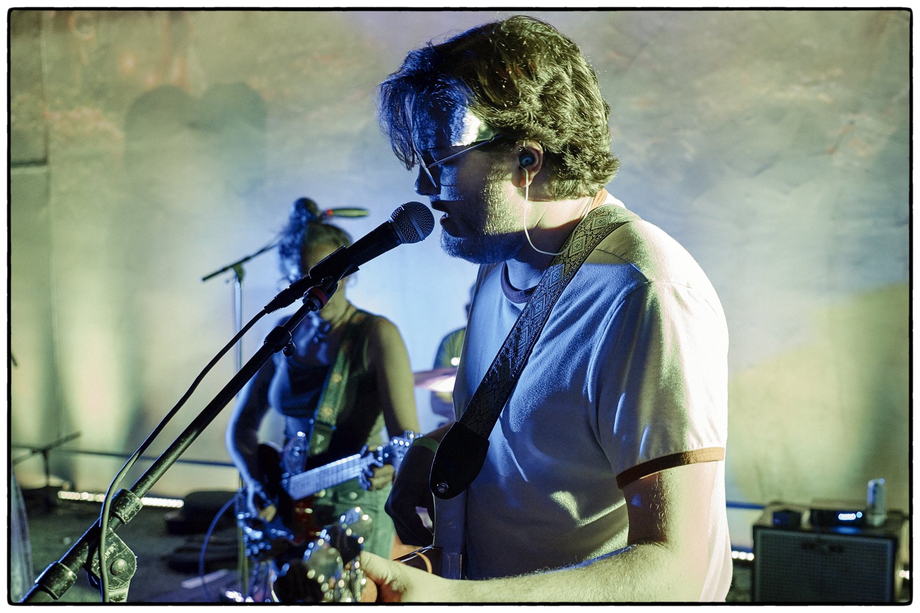 Emerson Woolf and the Wishbones had an engaging evening — AP VIBES MEDIA