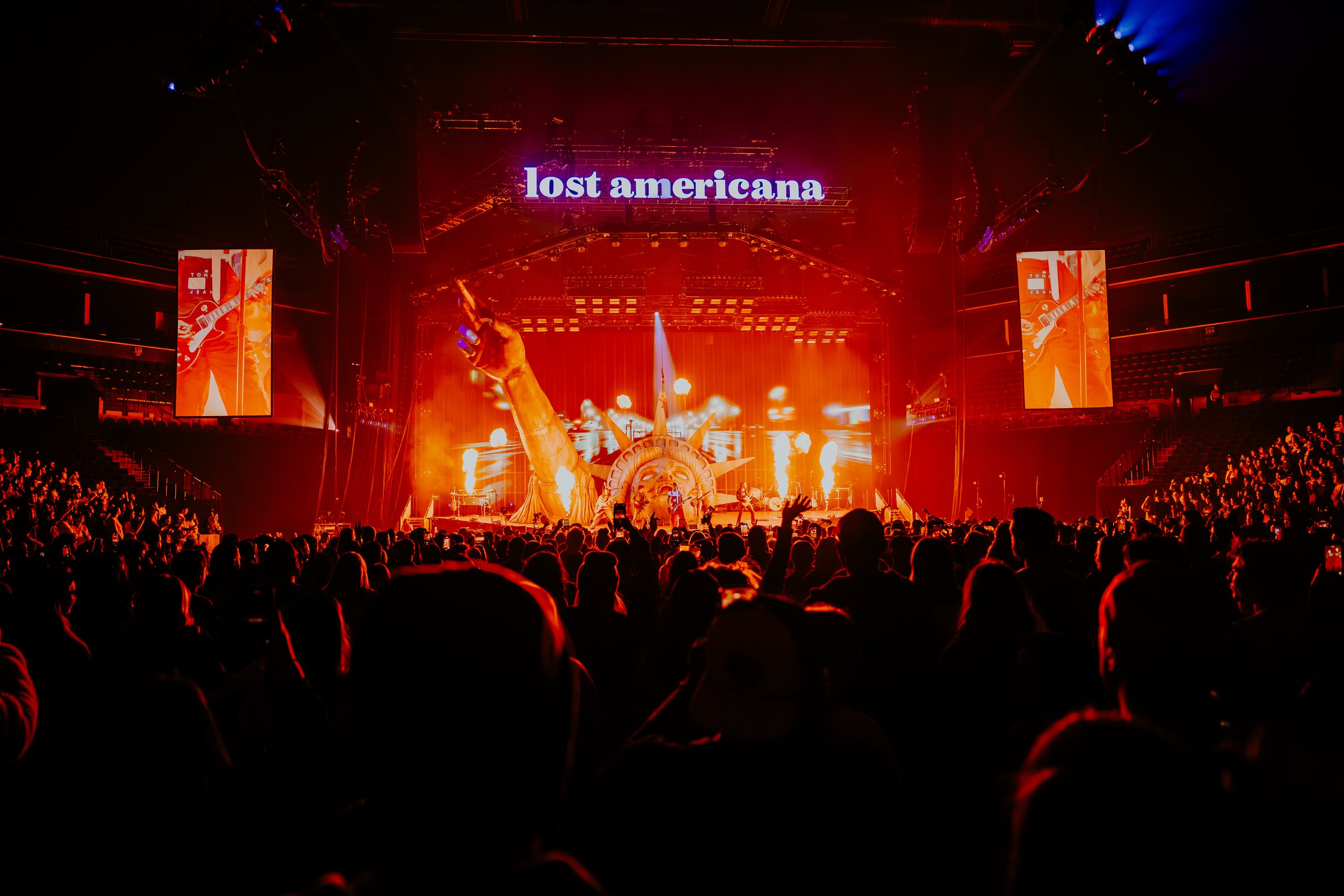 Lost Americana: MGK Live in Brooklyn — Asbury Park Vibes
