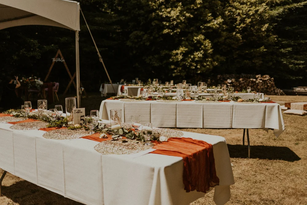 Table Setting Decor — Elevated Events & Rentals