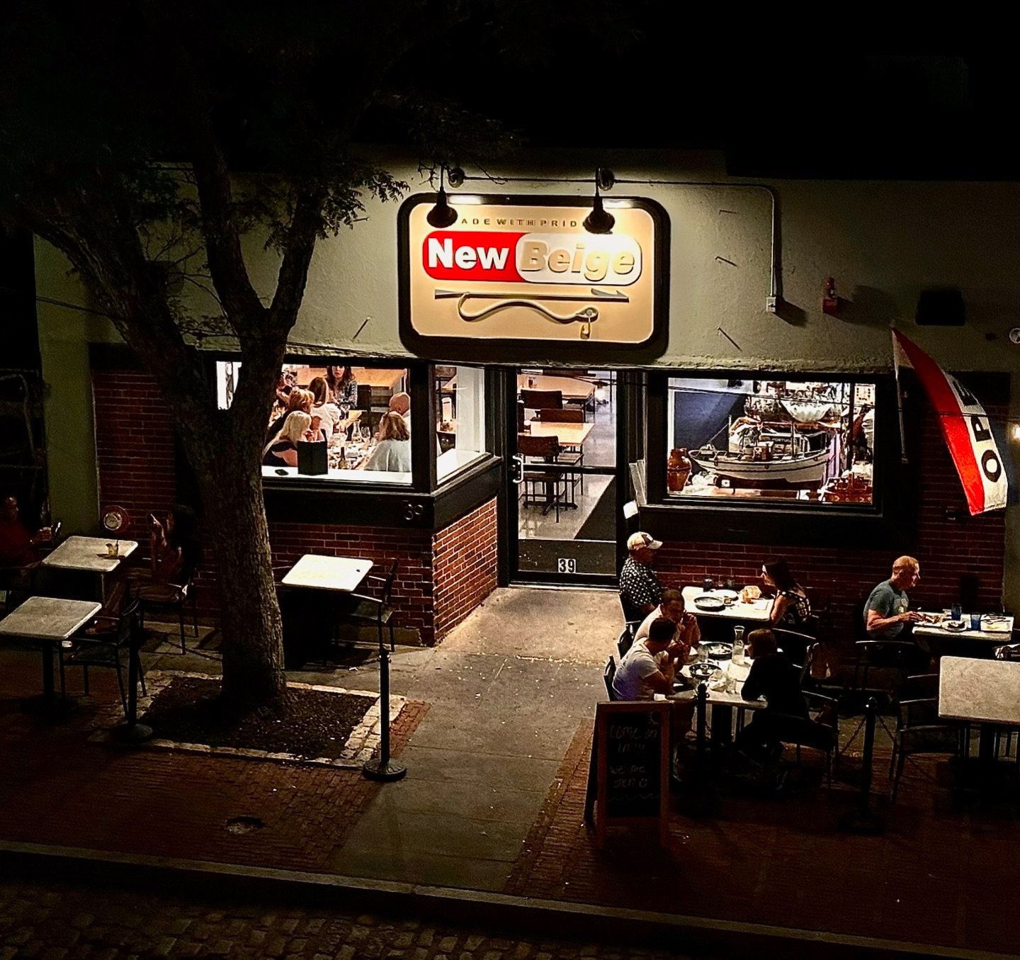 New Beige | Restaurant, Bar & Market | New Bedford, MA