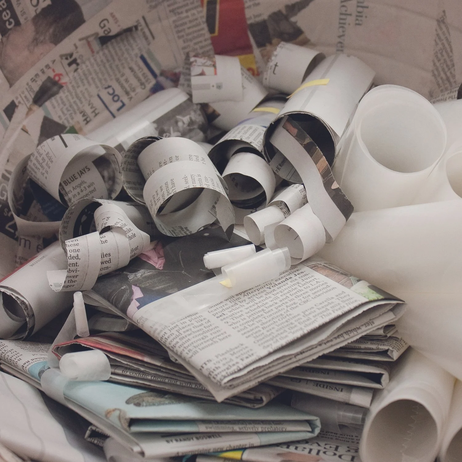 Paper: Movement — Encounters with Materials