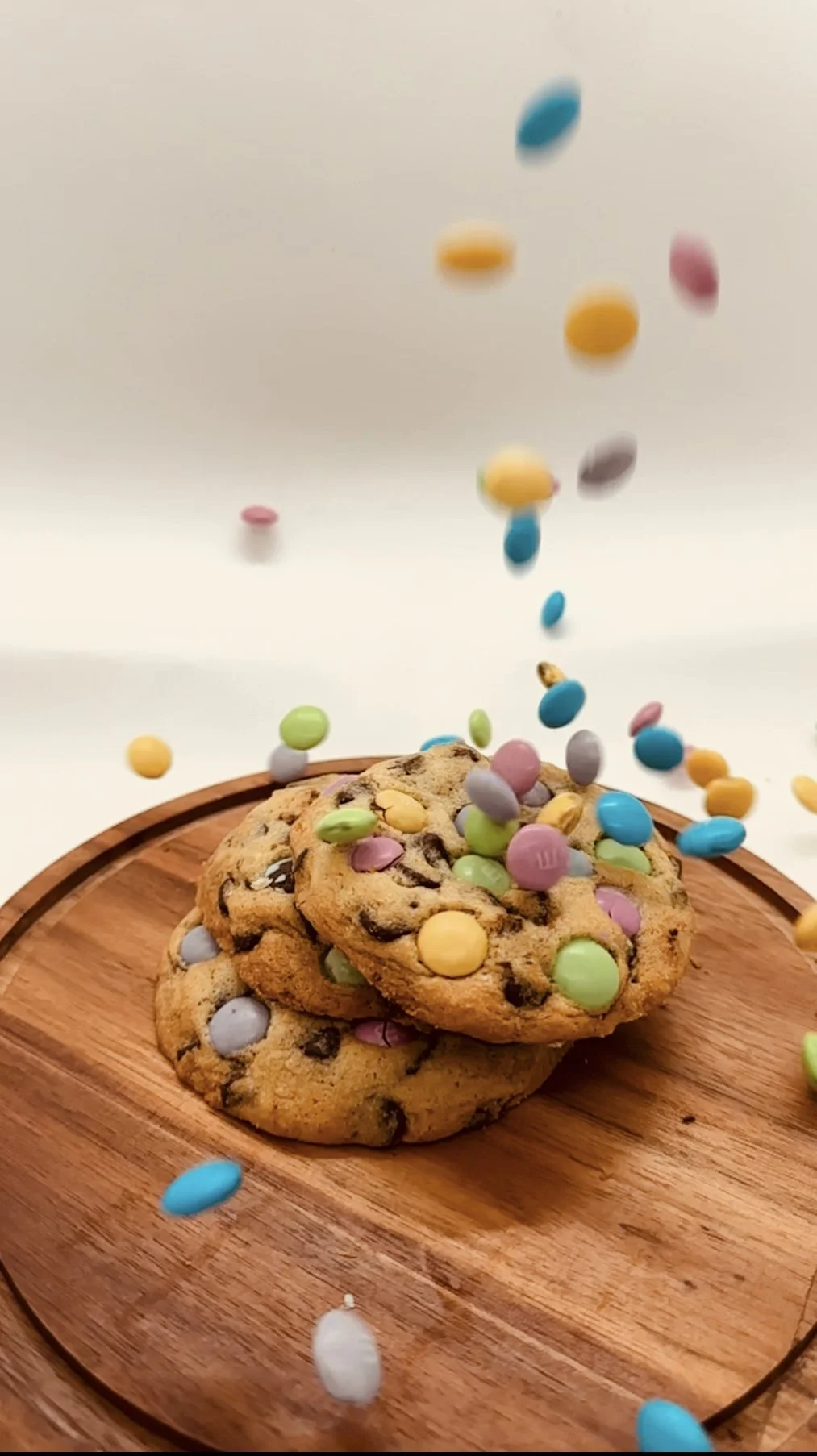 www.thecookietincafe.com