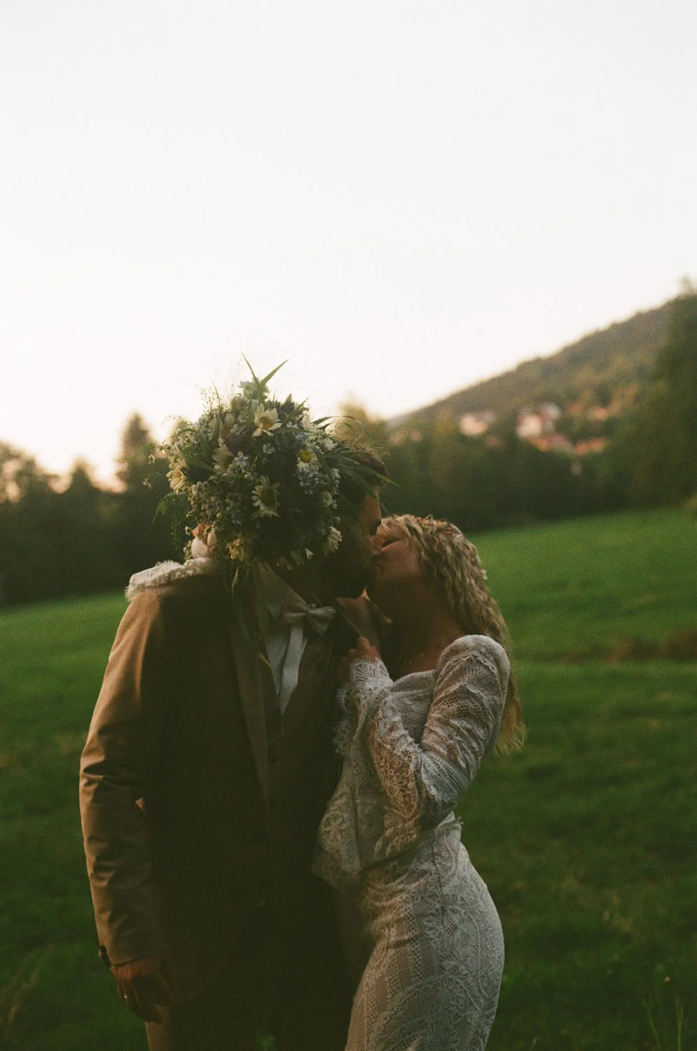 Dokumentarische Hochzeitsfotografin Würzburg | Kristin Renner