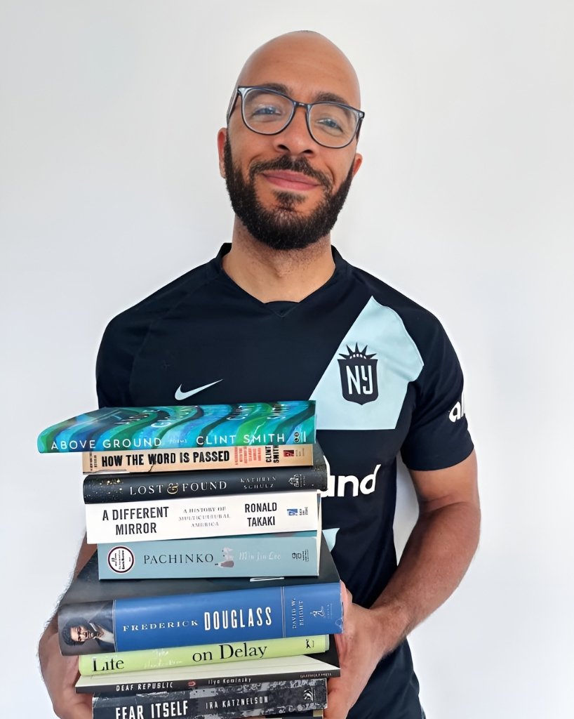 Ep. 261 All at Once with Clint Smith — The Stacks | Traci Thomas — The ...