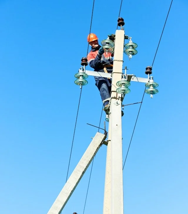 Power Pole Installation — Endeavour Power
