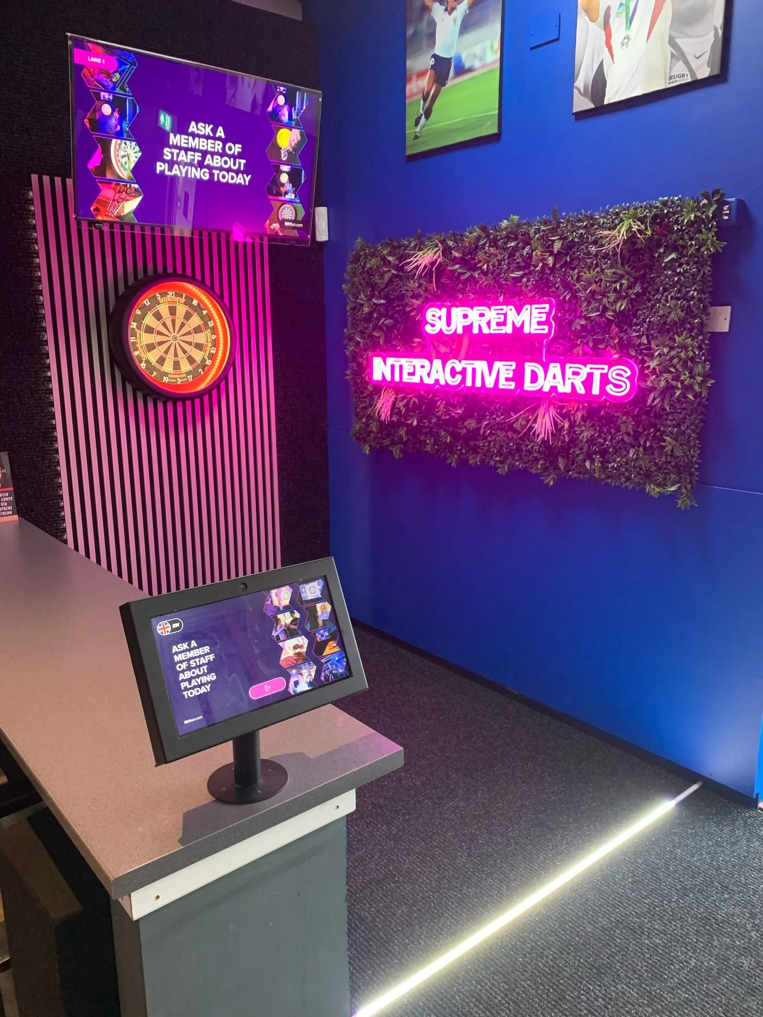 Supreme Sports Lounge