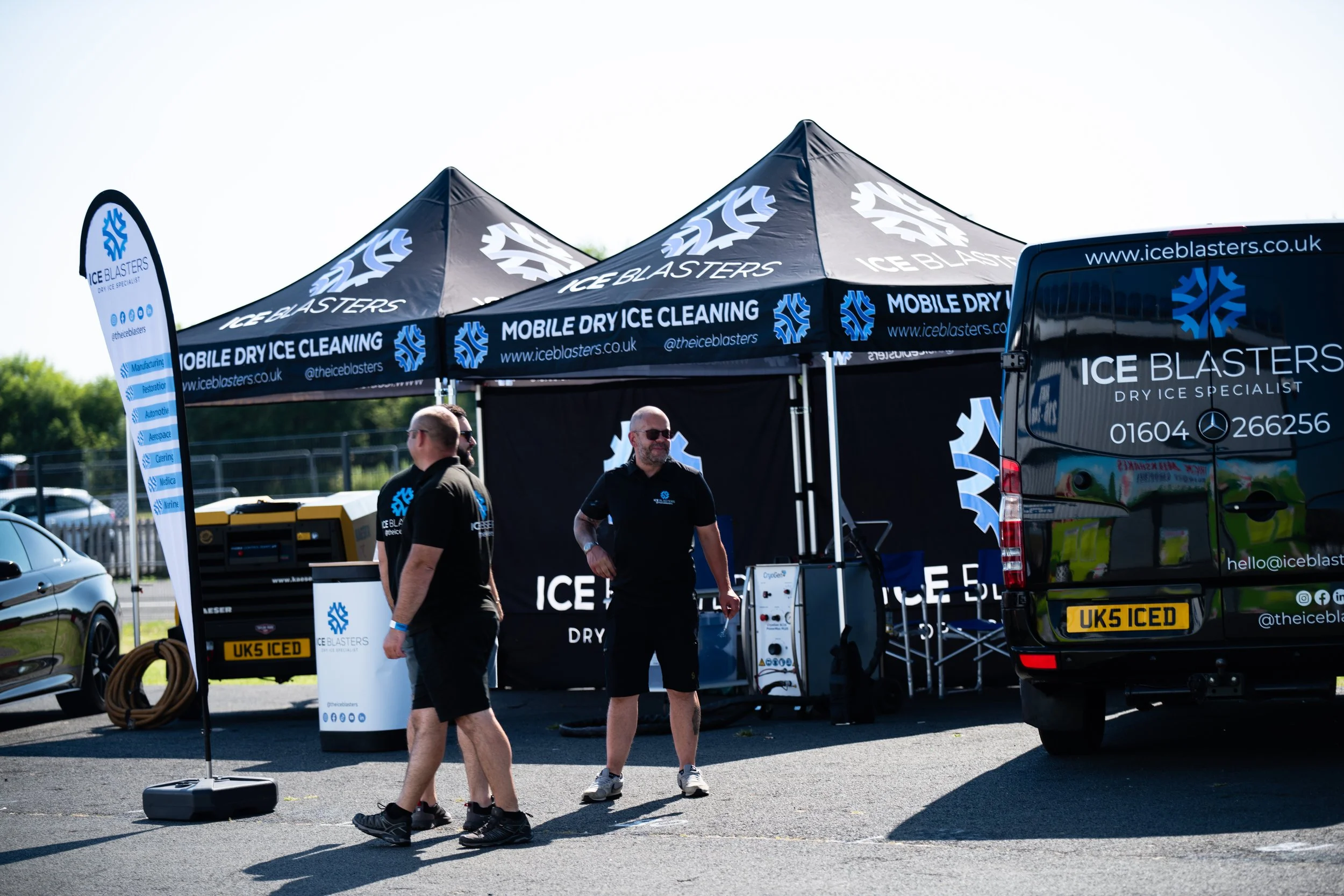 Who Are The Ice Blasters? — The Ice Blasters