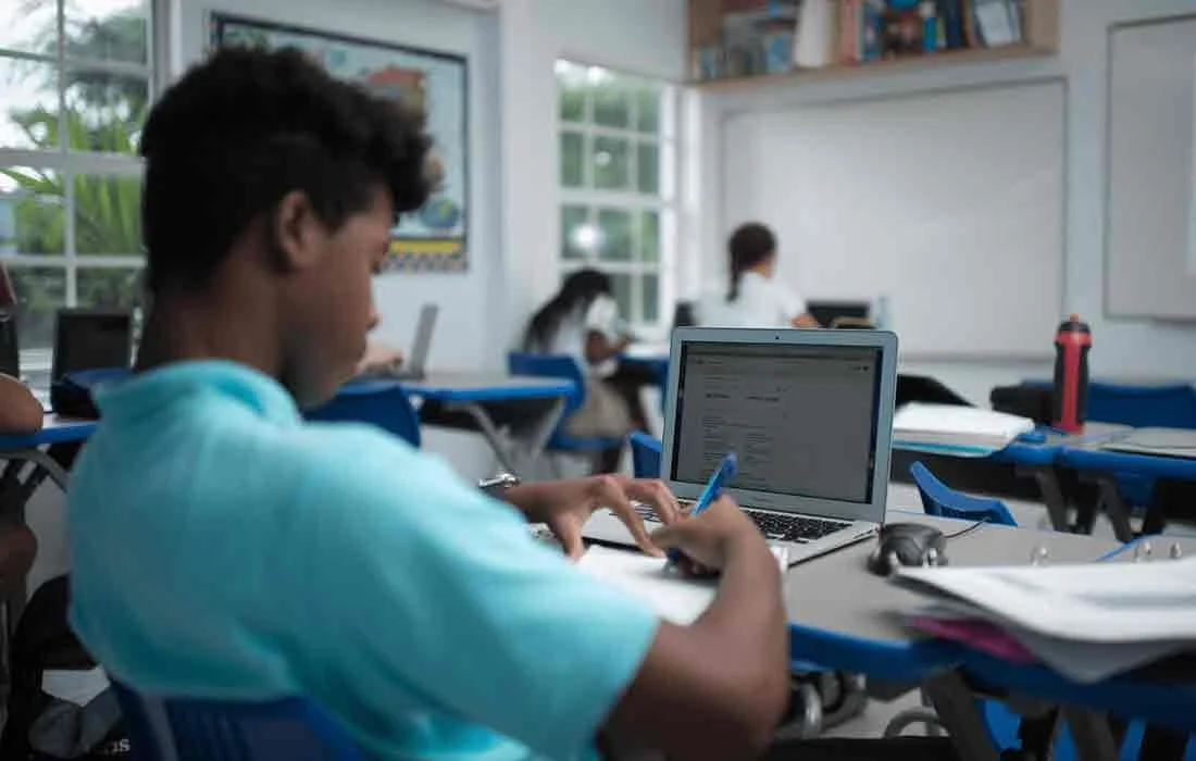 High School — LCIS