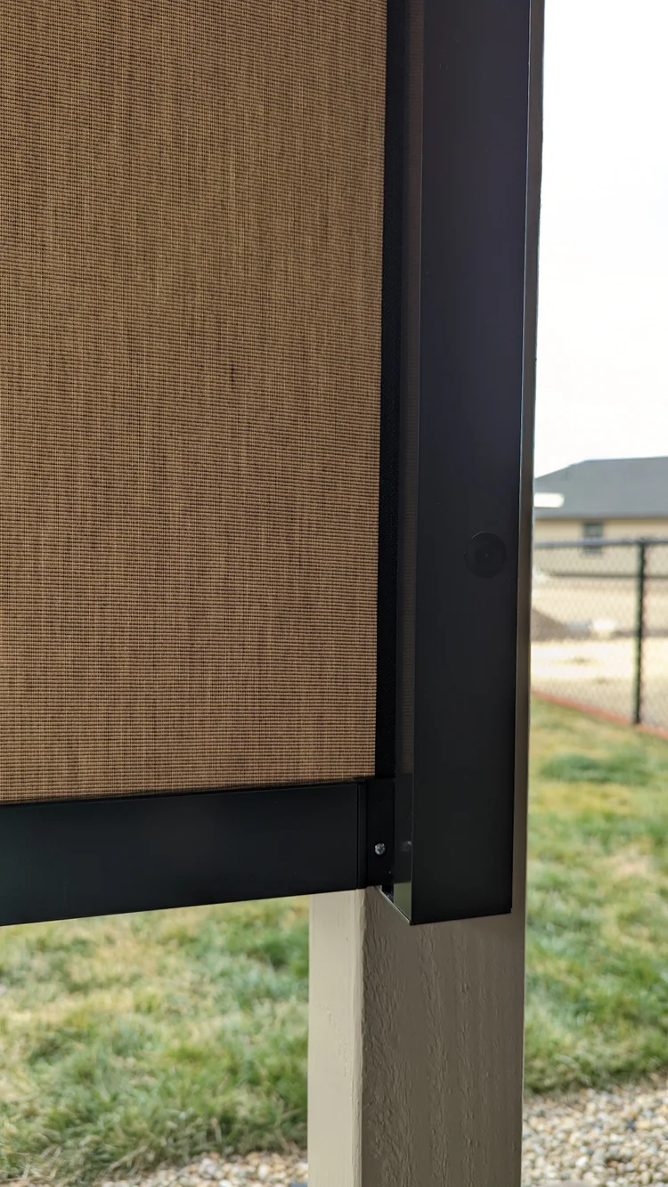 Operable Solar Screens — Bend On-Site Screening