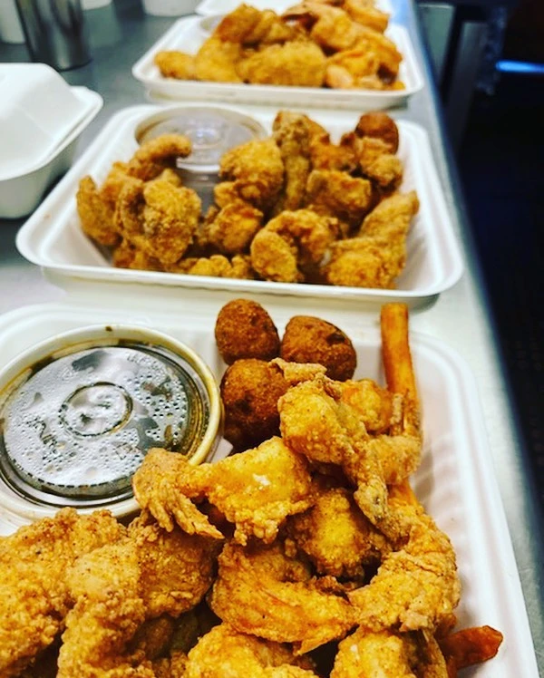 Louisiana Fried Chicken & Seafood