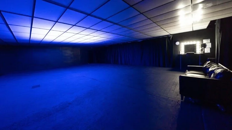 Brooklyn Infinity Room — American Movie Company
