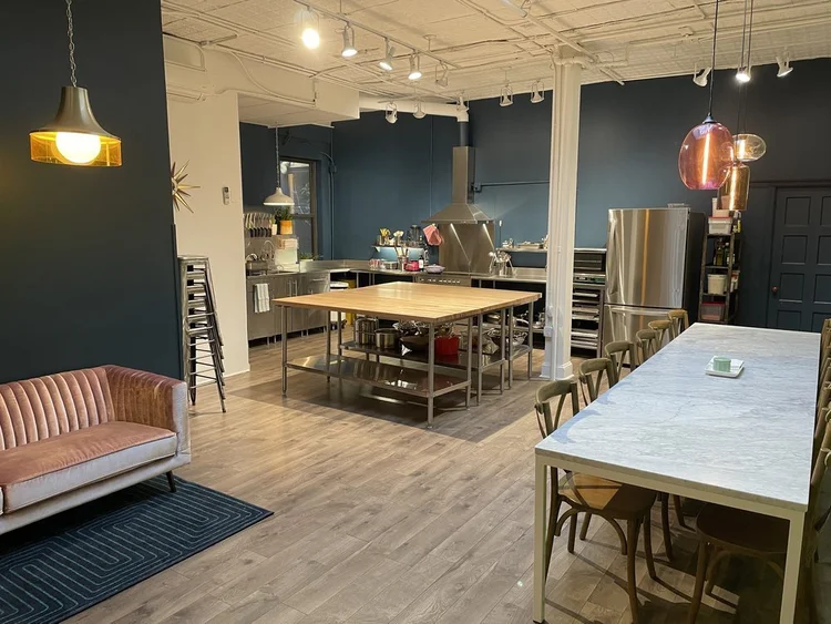Broadway Kitchen — American Movie Company